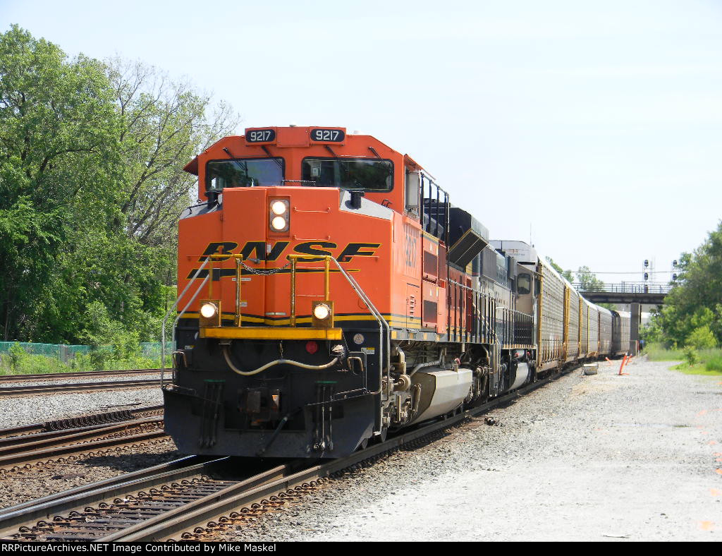 BNSF 9217